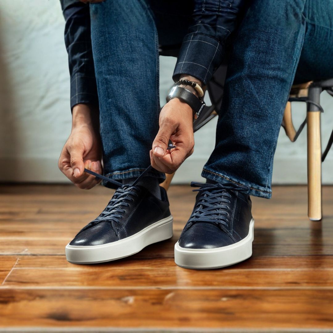 MYTHS AND TRUTHS ABOUT LEATHER SHOES